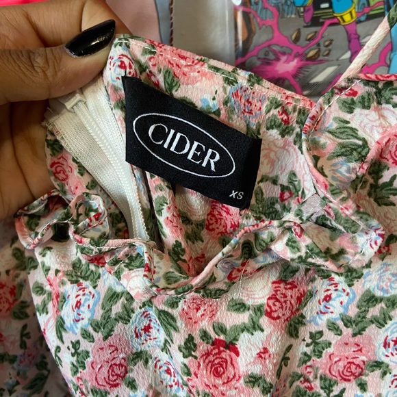 shopcider | Dresses | Shopcider Floral Dress | Poshmark